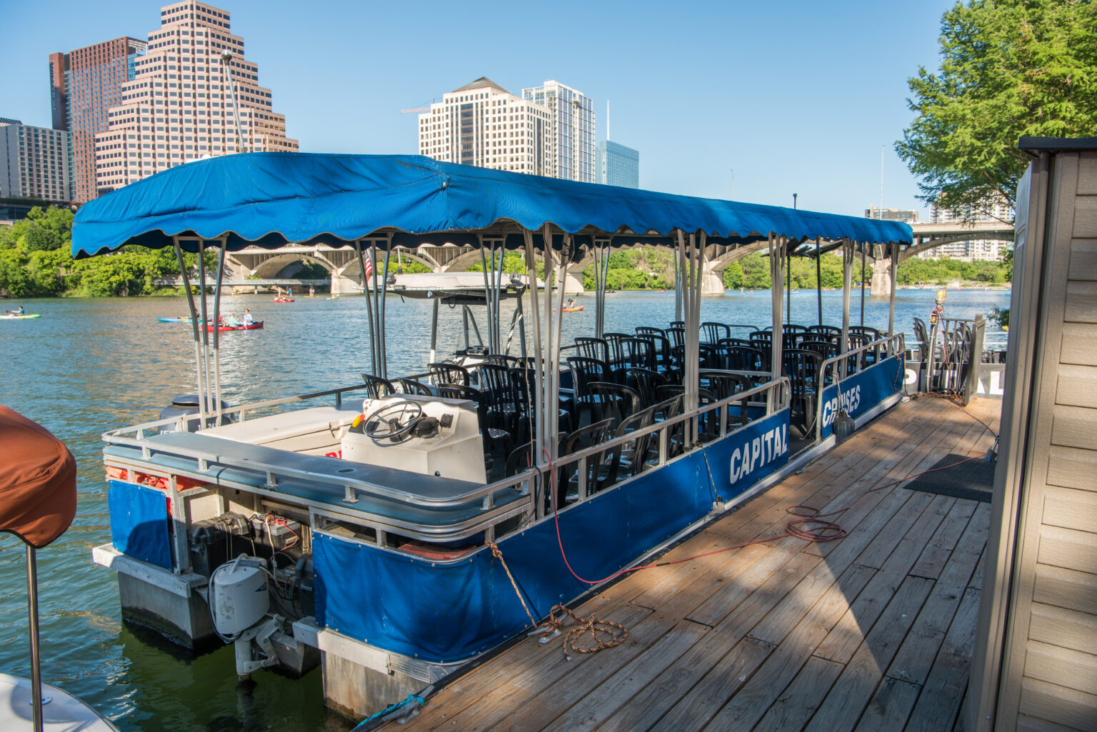 Boat Rental Services Austin, TX | Capital Cruises