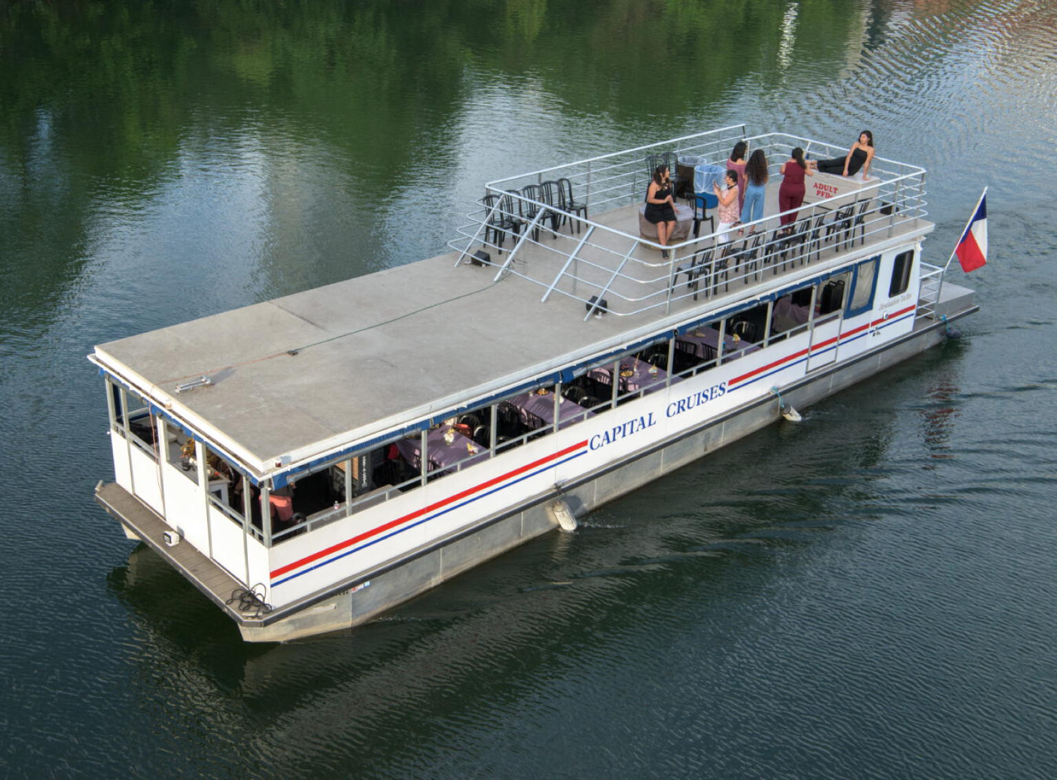 Boat Rental Services Austin, TX | Capital Cruises